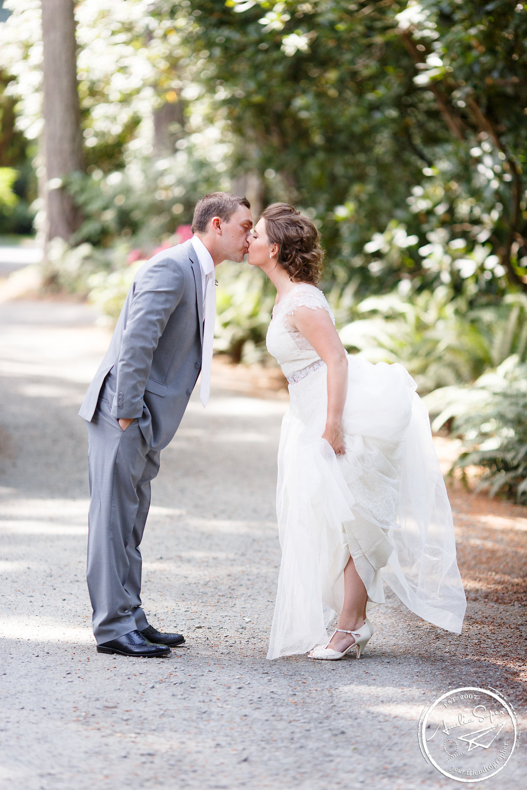 Real Wedding: Evie + Ryan | Kiana Lodge - Seattle Wedding Planner ...
